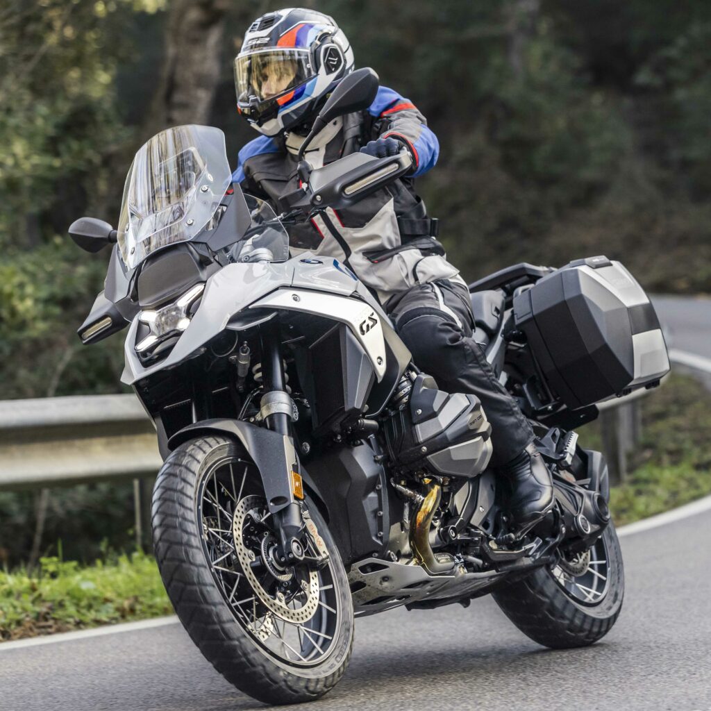 EXPANDABLE SIDE CASES SH38X CARBON