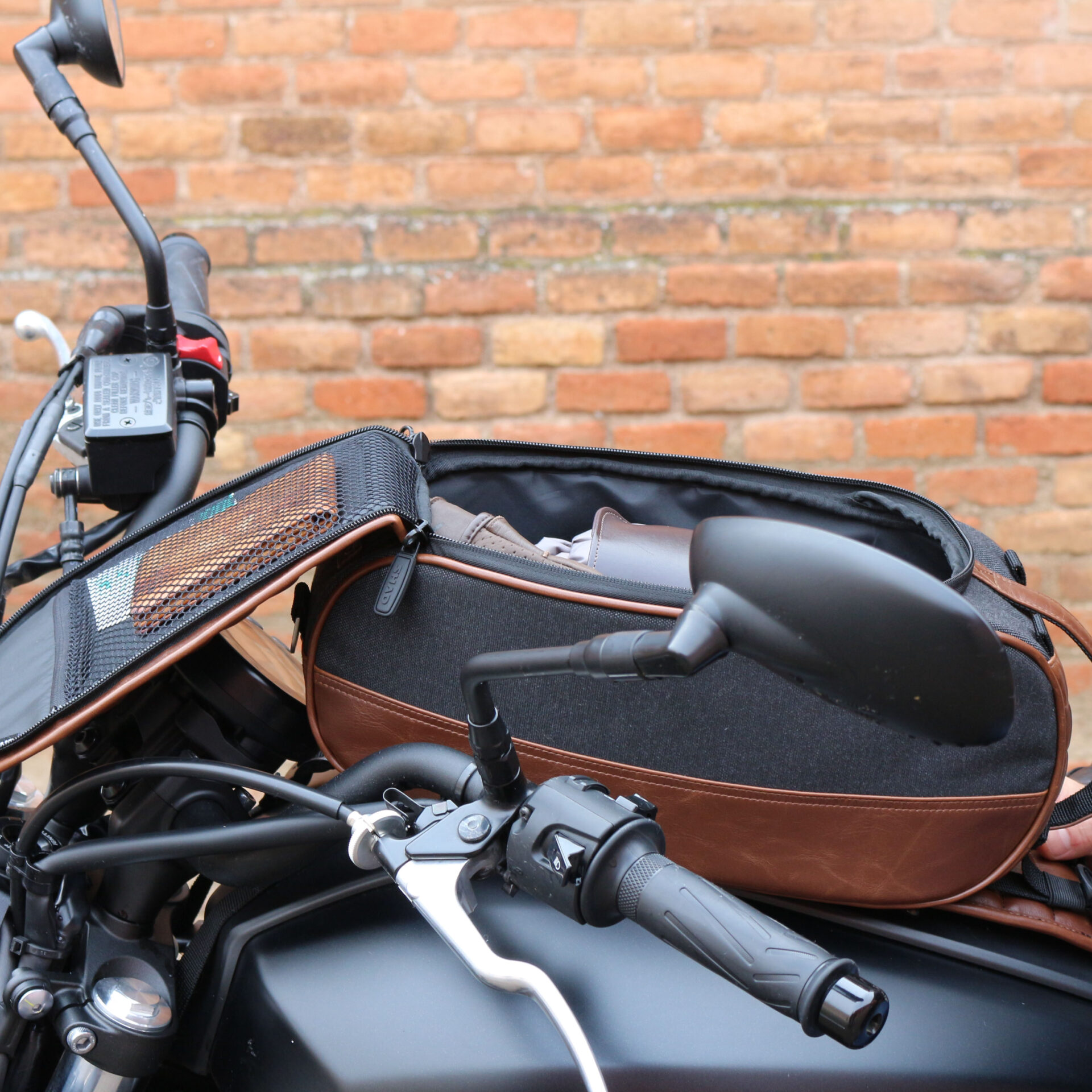 *TANK BAG CAFE RACER SR18